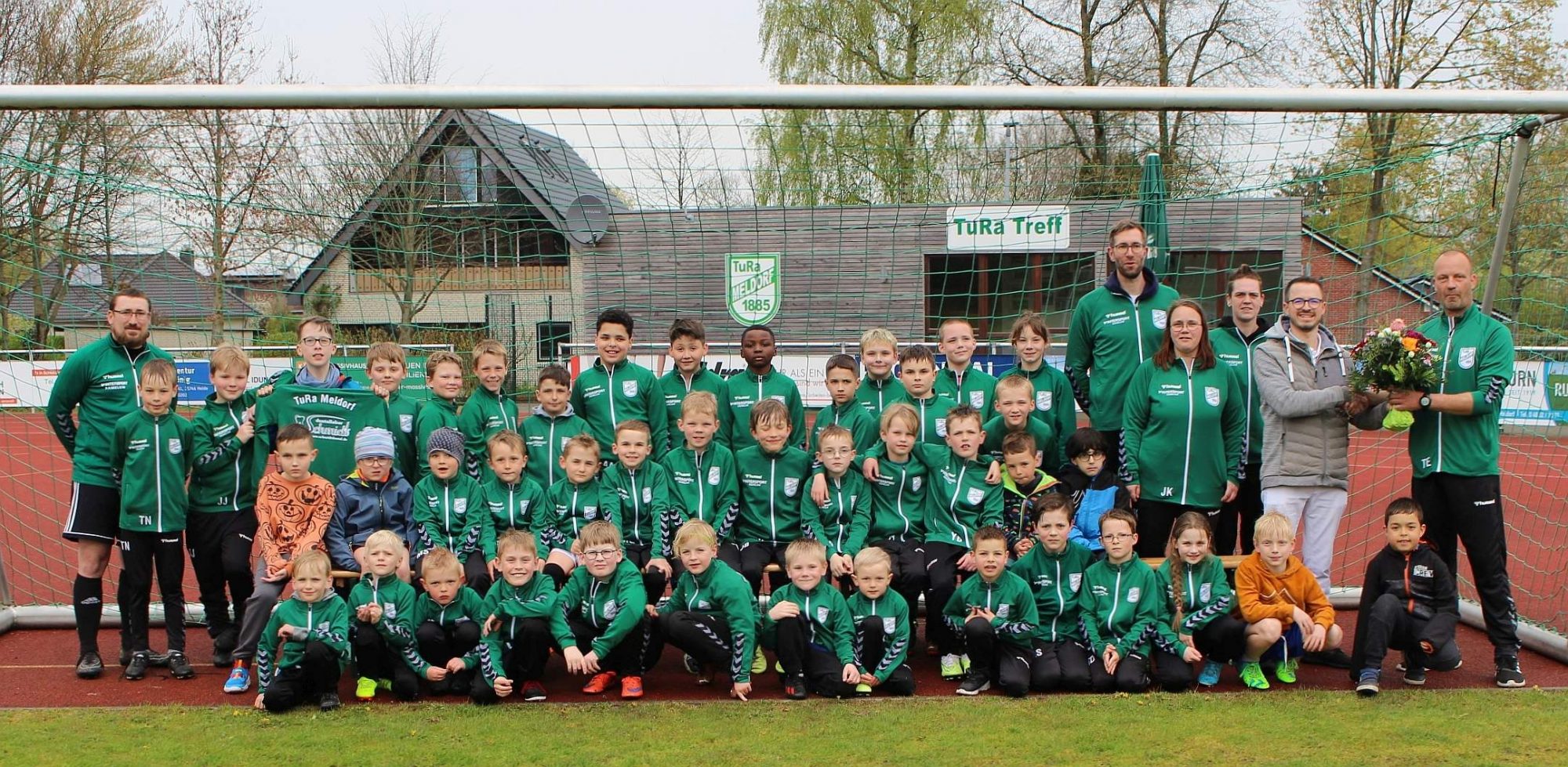 Fußball: Großzügiges Sponsoring für die TuRa E-, G- und F-Junioren – TuRa Meldorf